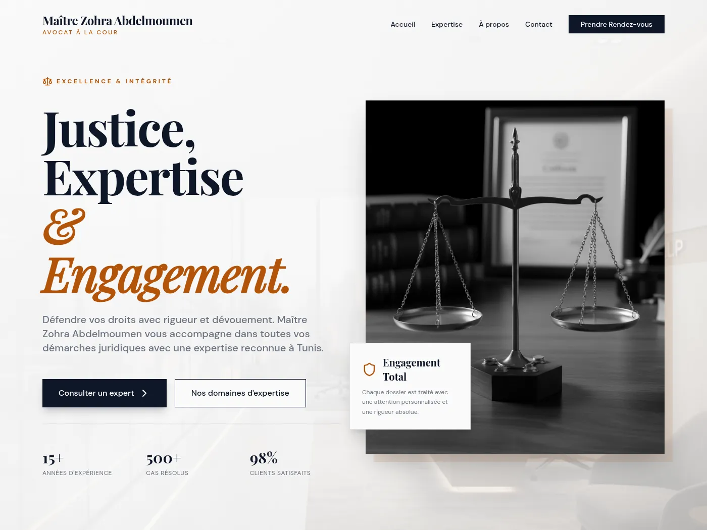 Avocat Cabinet Vitrine