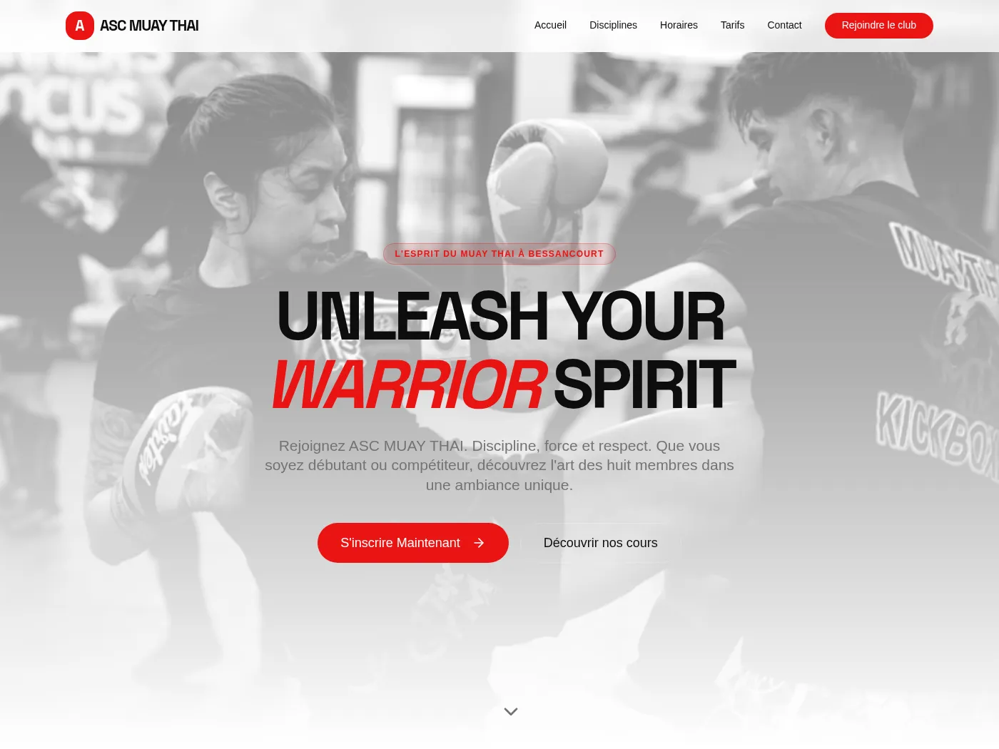 Muay Thai Club Vitrine
