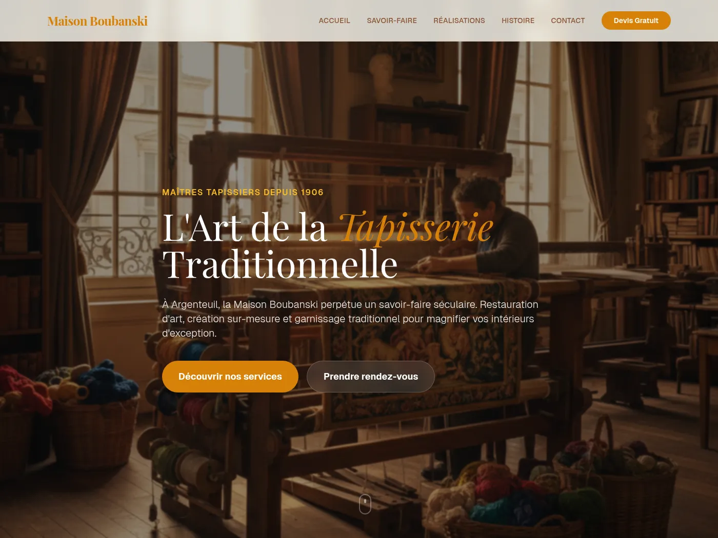 Tapisserie Elegance Showcase